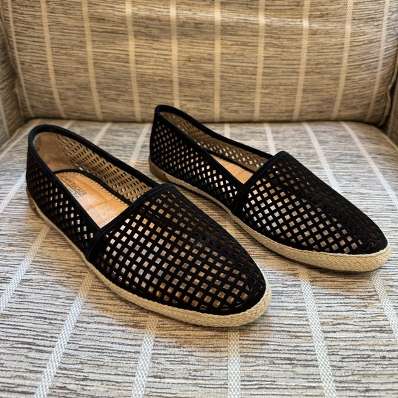 Adam Tucker | Shoes | Adam Tucker By Me Too Milo Black Suede Leather ...